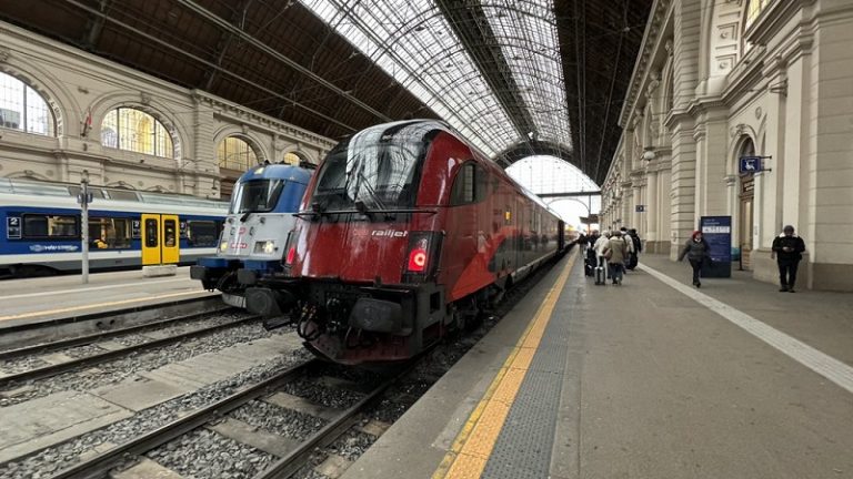 London to Istanbul by Train: Europe's Classic Rail Route - DiscoverByRail
